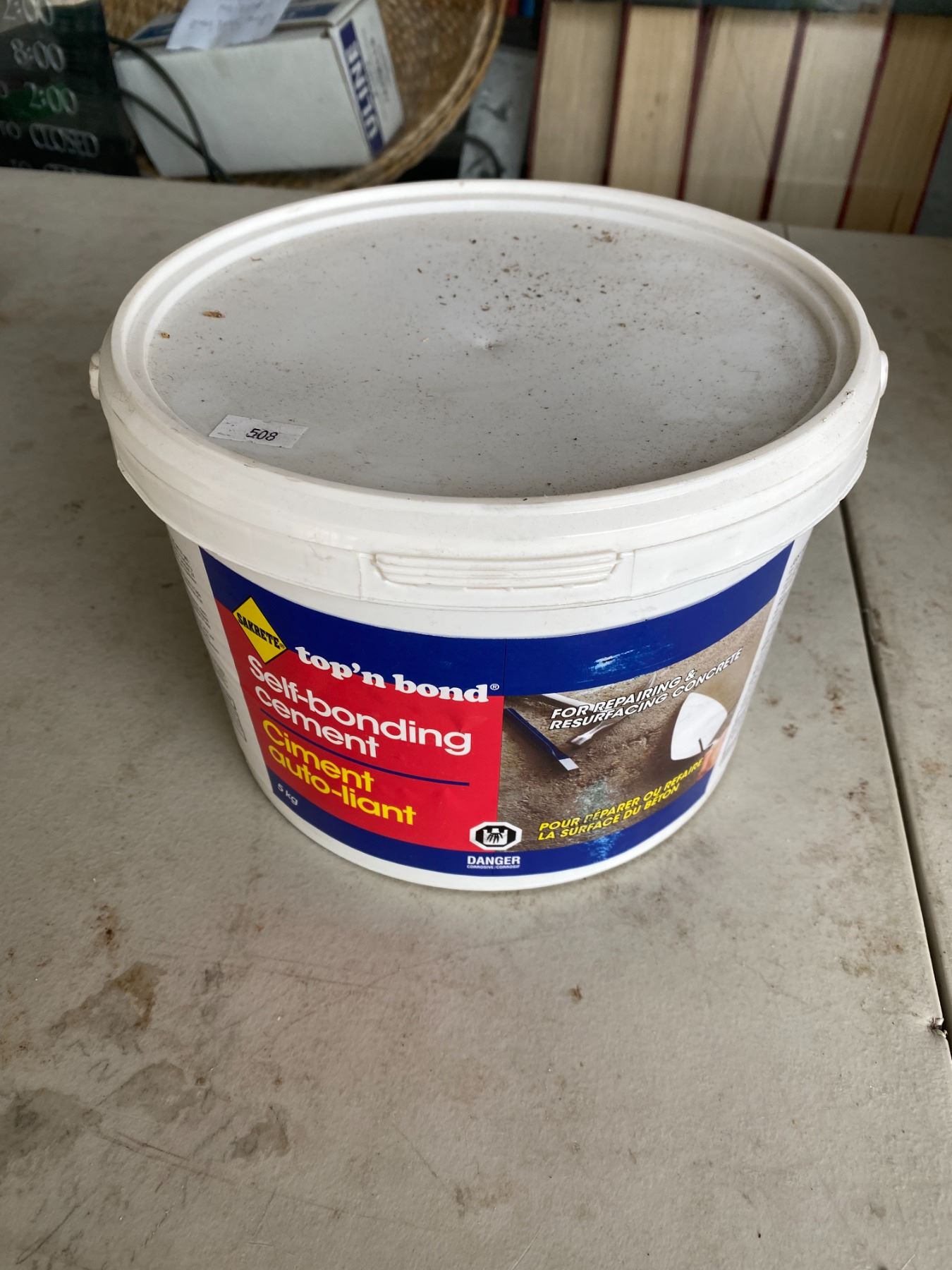Self bonding cement