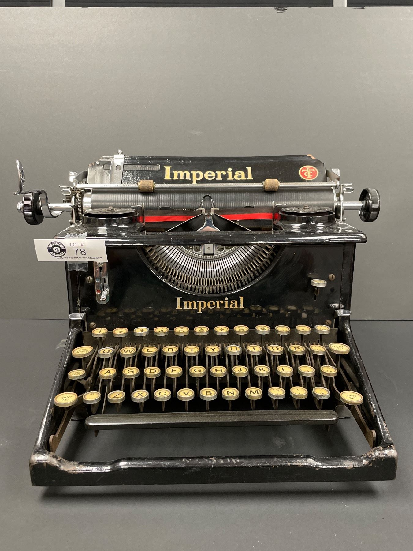 Vintage Imperial Typewriter in Good Working Order