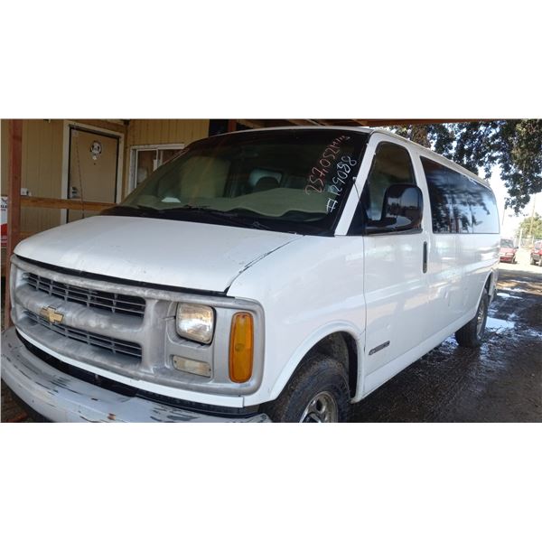 2001 Chevrolet Express Passenger G3500