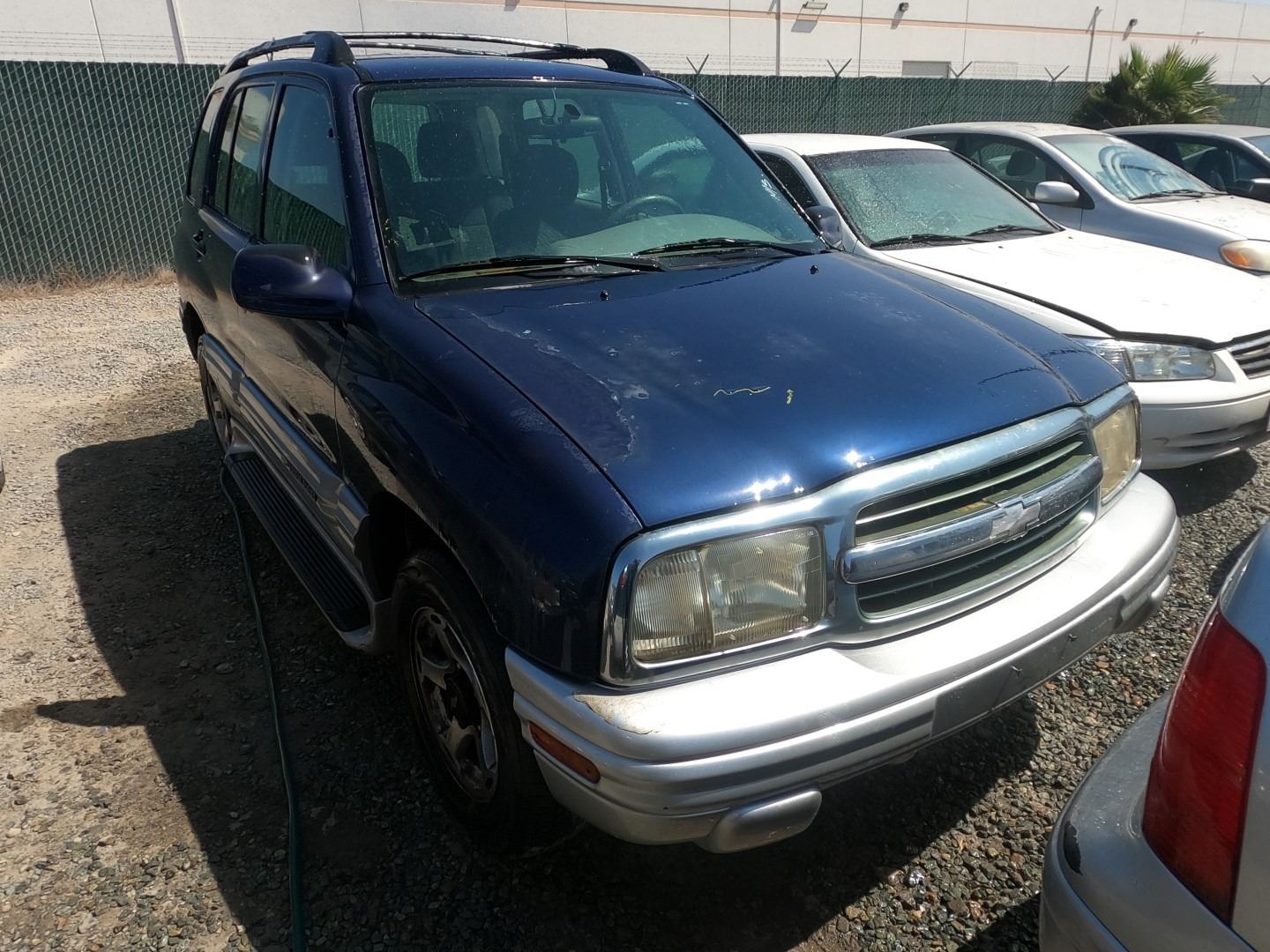 CHEVY TRACKER 2001 T