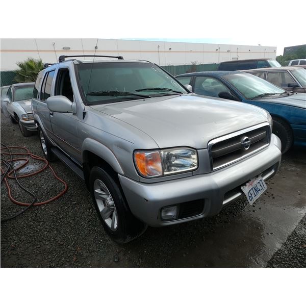 NISSAN PATHFINDER 2003 L/S-DONATION