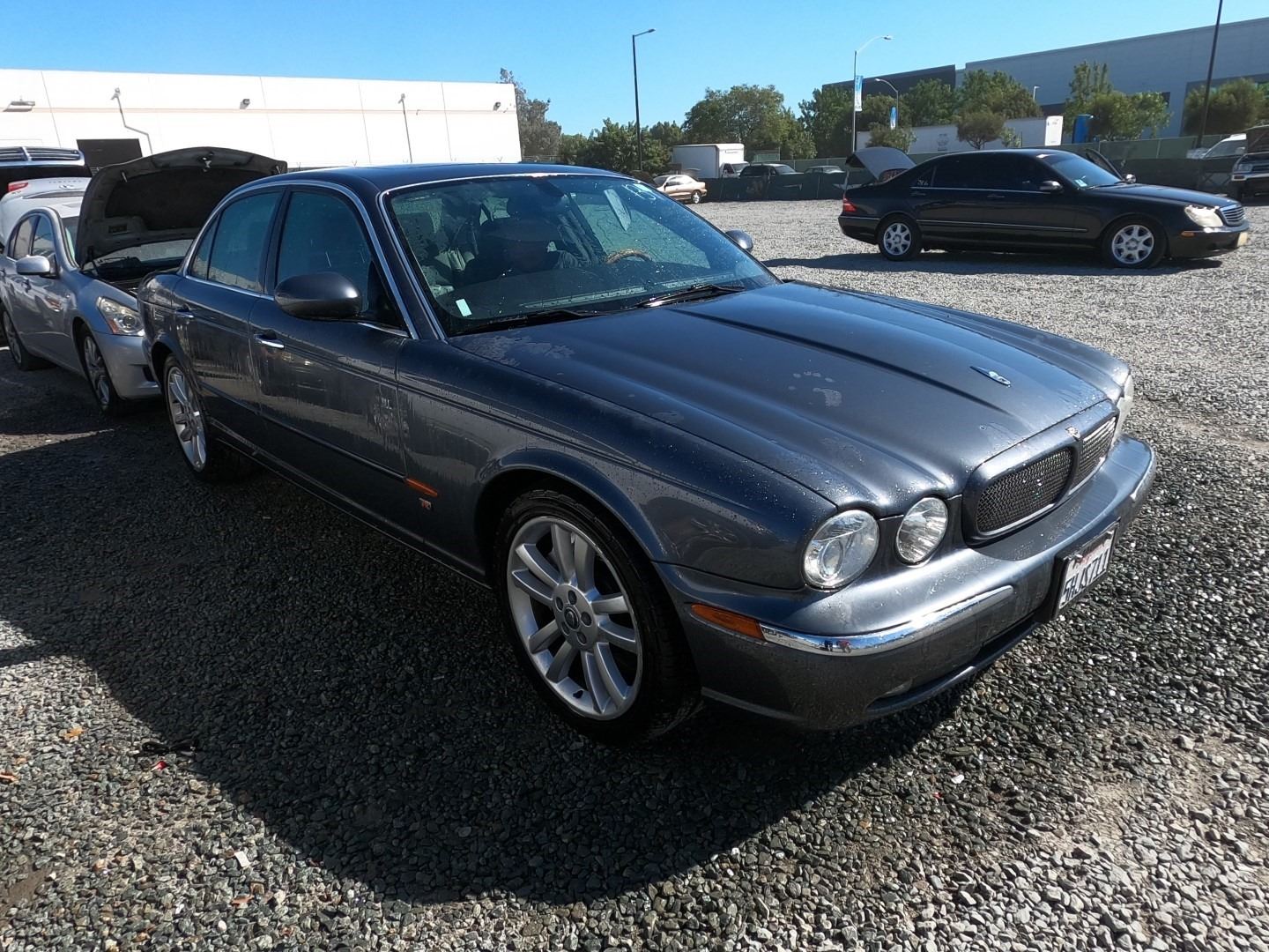 JAGUAR XJR 2004 T-DONATION