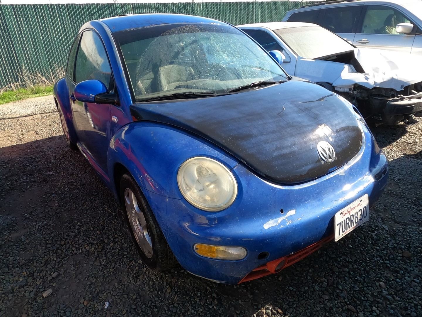 VW NEW BEETLE 2001 T-DONATION