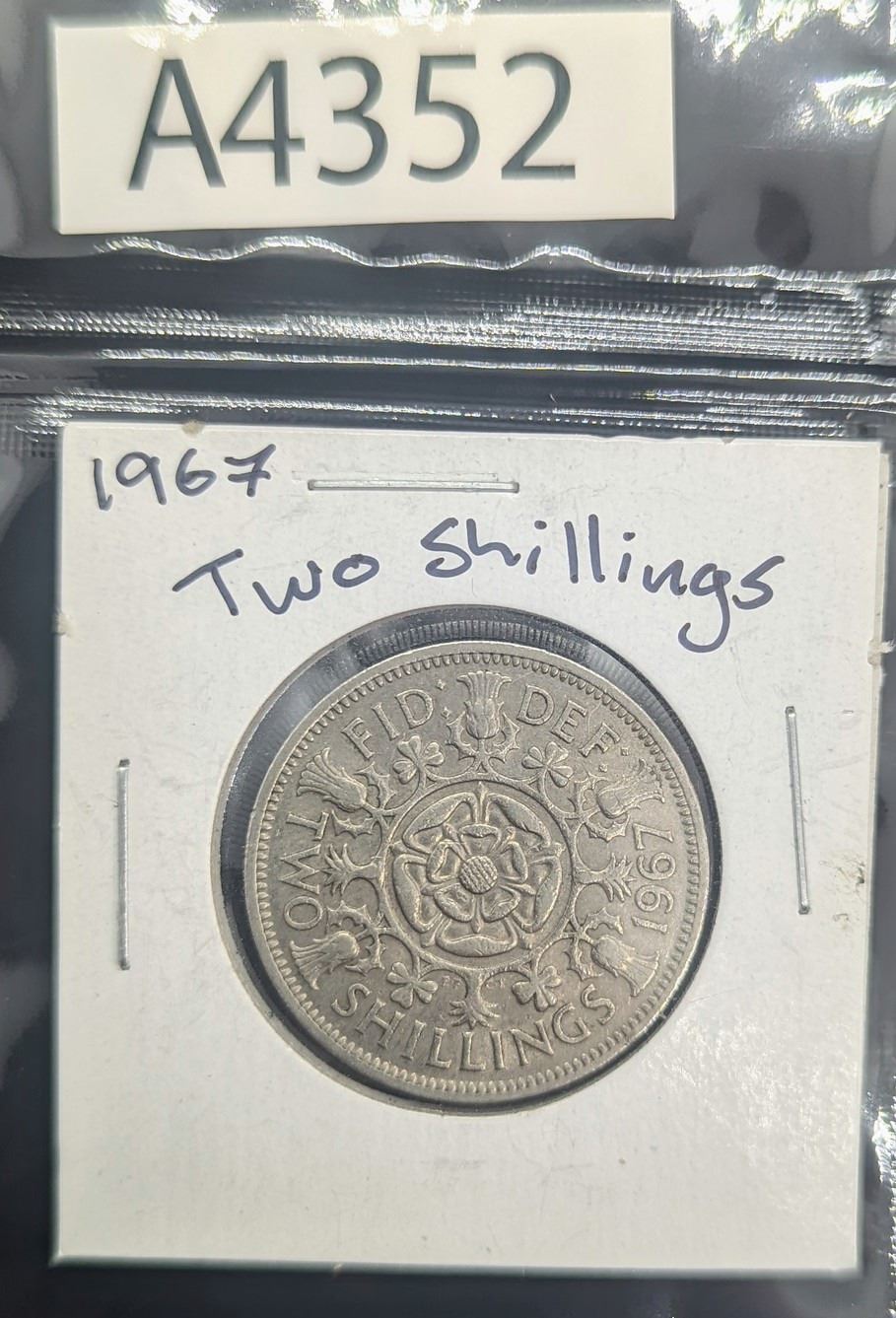 1967 Two Shillings (A4352)