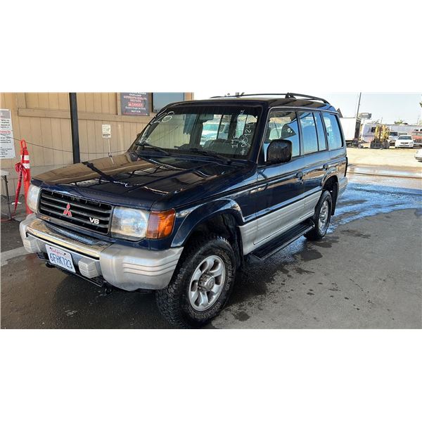 1996 Mitsubishi Montero LS