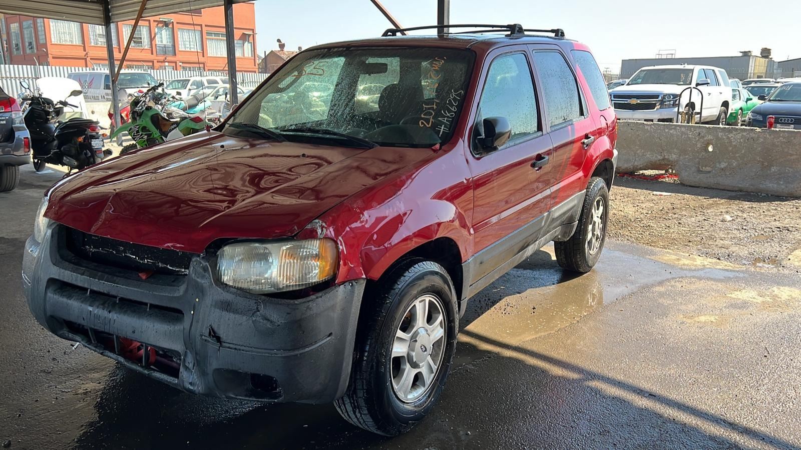 2004 Ford Escape XLT