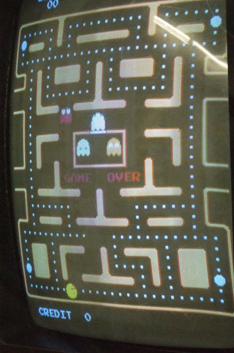 Vintage 1980 Classic Ms. Pac-Man Sit-Down Arcade Cocktail Table