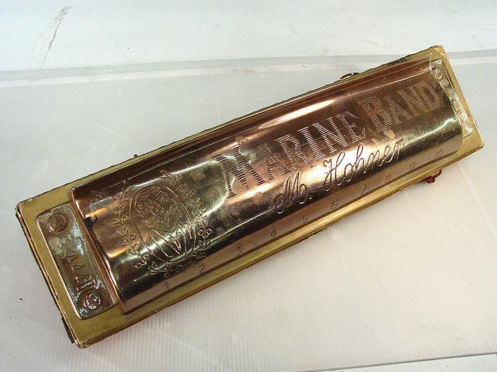 Giant Marine Band Harmonica 3'
