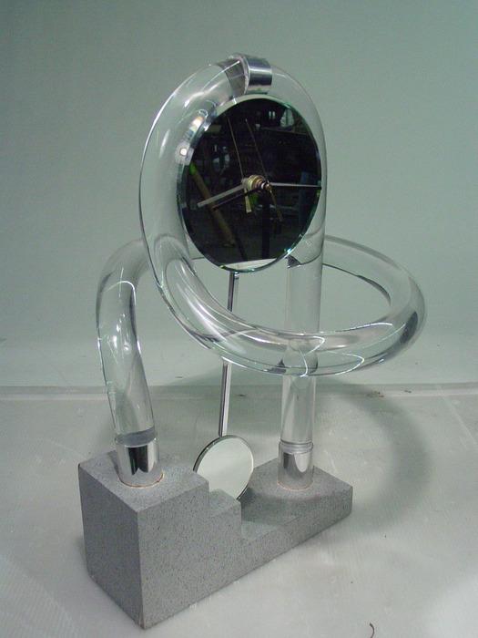 Vintage 1980's Modern Art Bent Acrylic Tube Clock