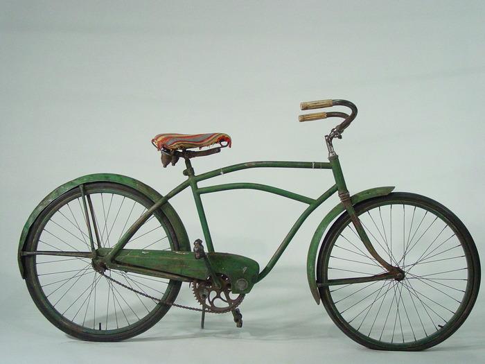 Vintage Green Raleigh Bicycle