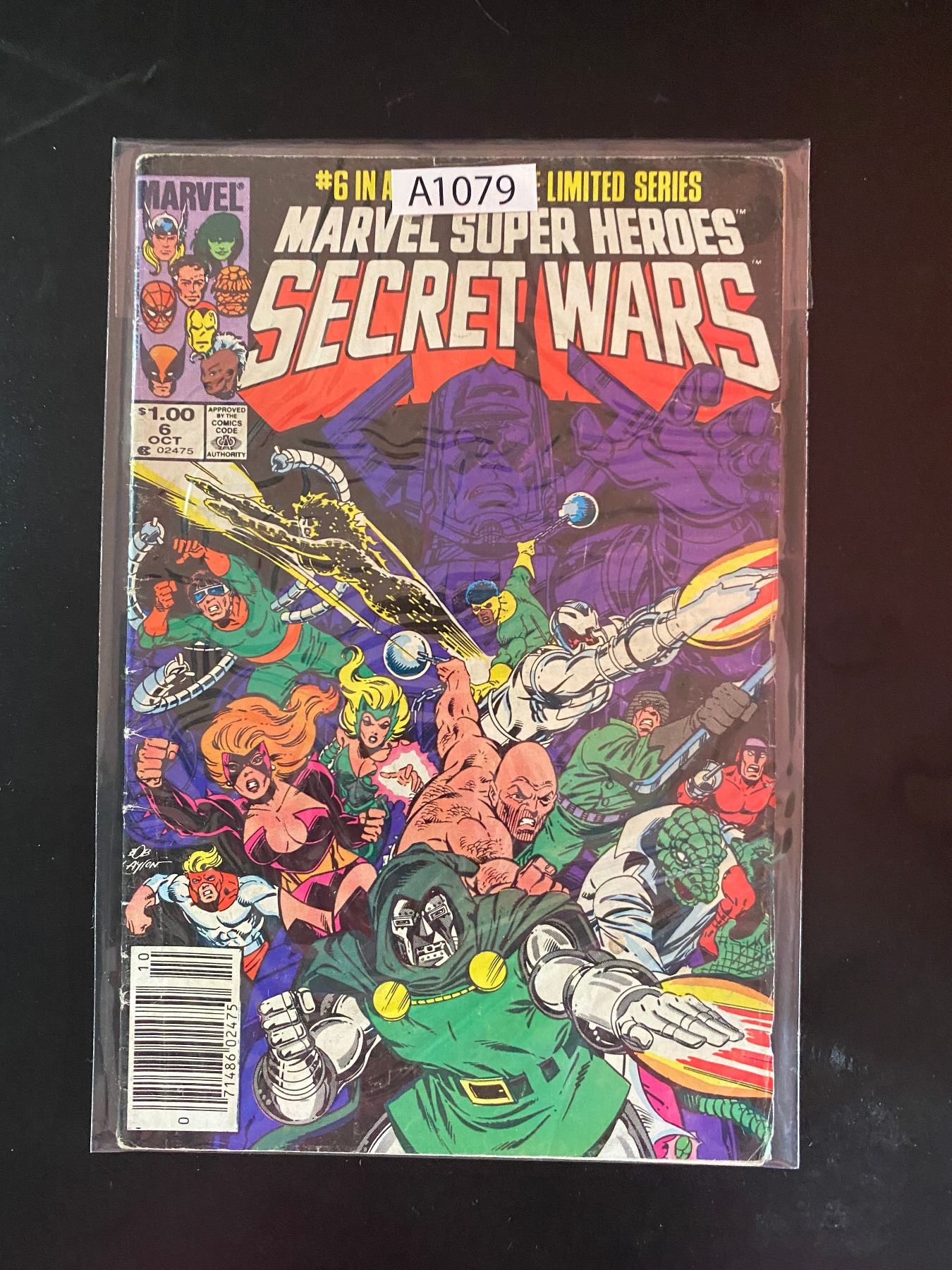 Marvel Super Heroes Comic (A1079)