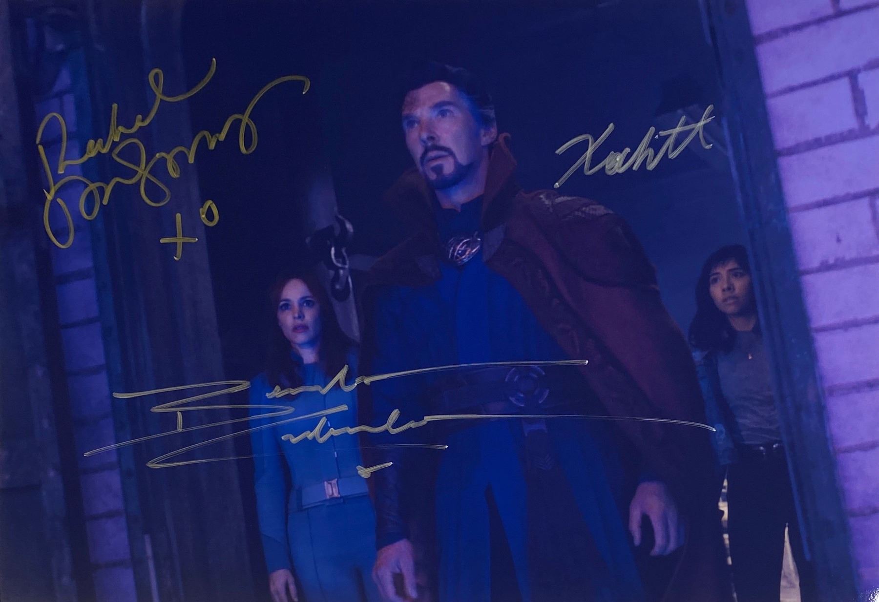 Autograph Signed Doctor Strange in the Multiverse of Madness Photo