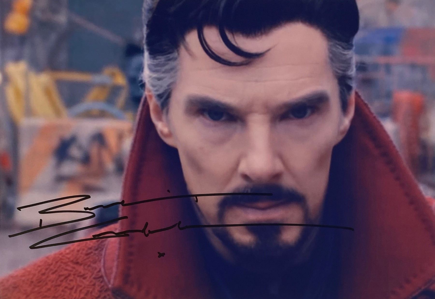 Autograph Signed Doctor Strange in the Multiverse of Madness Photo