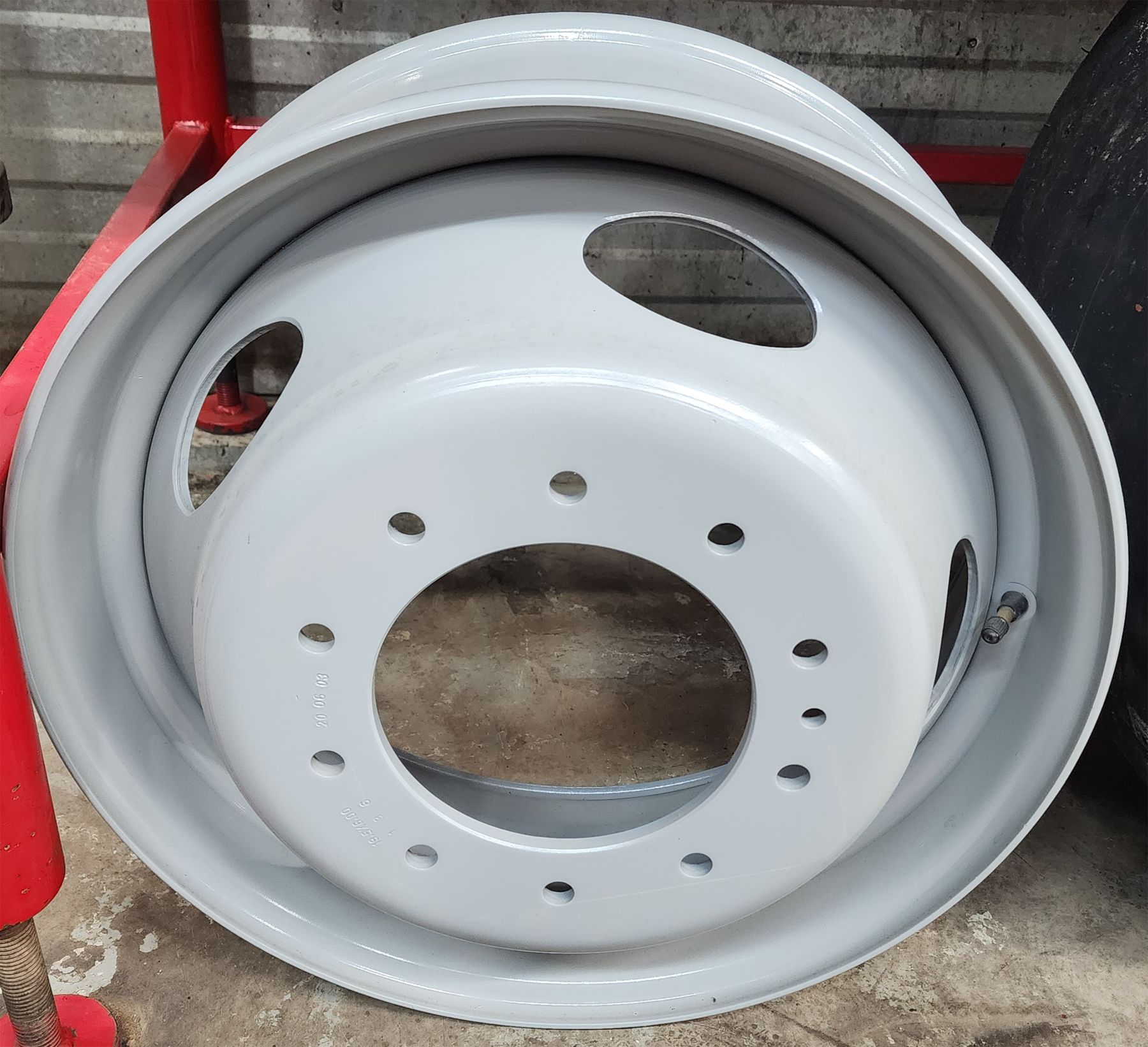 STEEL DUALLY WHEEL RIM 19.5X5X6/10X225 GREY