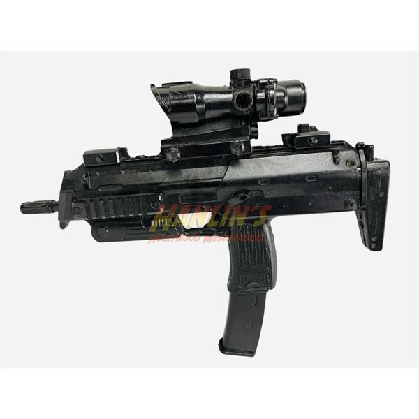 Continuum (2012-2015) - Heckler & Koch MP7 with Acog Scope