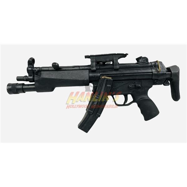 Stargate SG-1 (1997-2007) - SG Teams Primary Weapon MP5