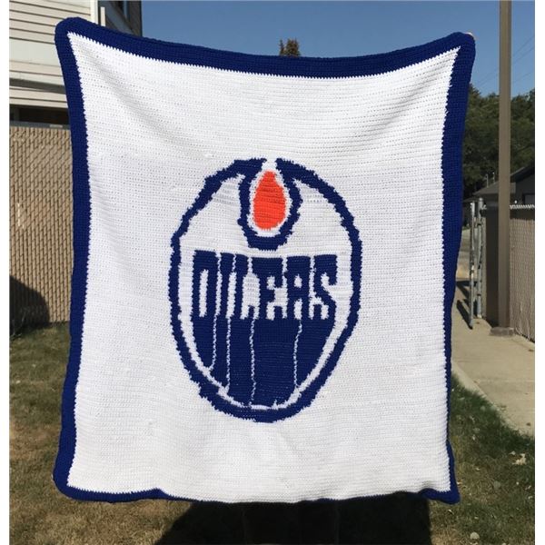 HOMEMADE EDMONTON OILERS CROTCHET BLANKET