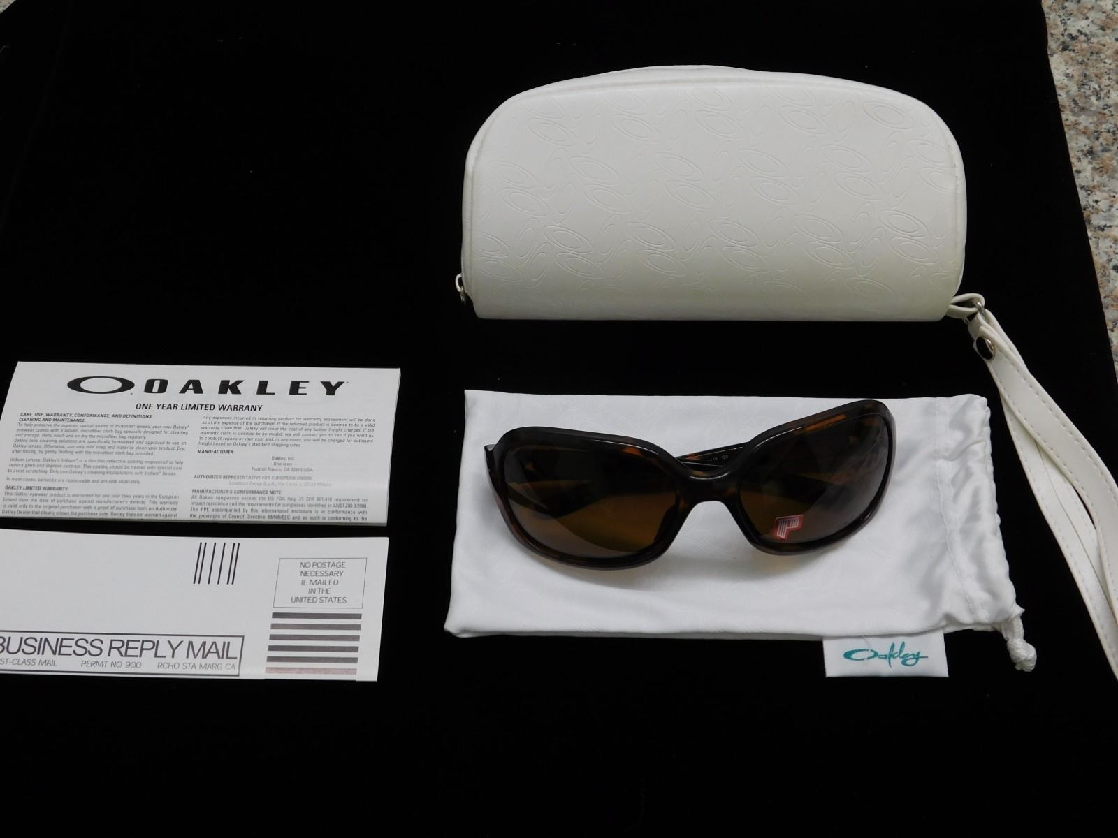 Authentic Oakley White Case Brown Tortoise Shell Sunglasses Oval Shape ...