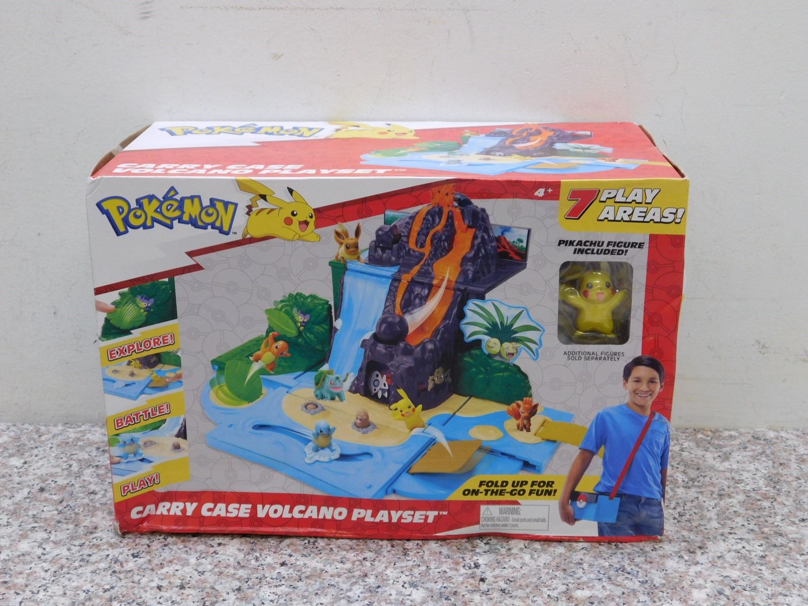 Pokemon Carry Case Volcano Playset NEW 2021