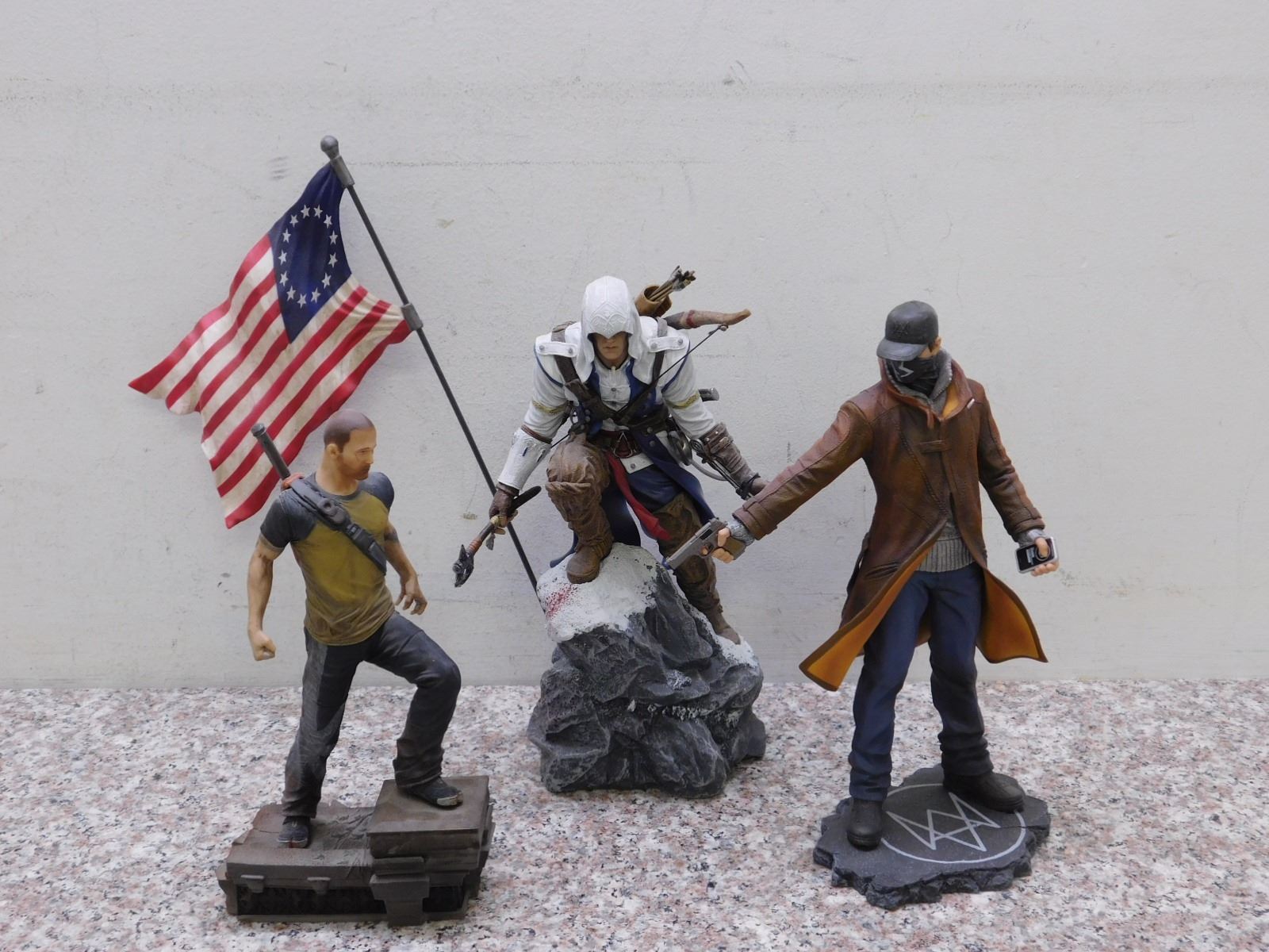 Lot of 3 Collector's Edition Video Game Statues Watchdogs Infamous and ...