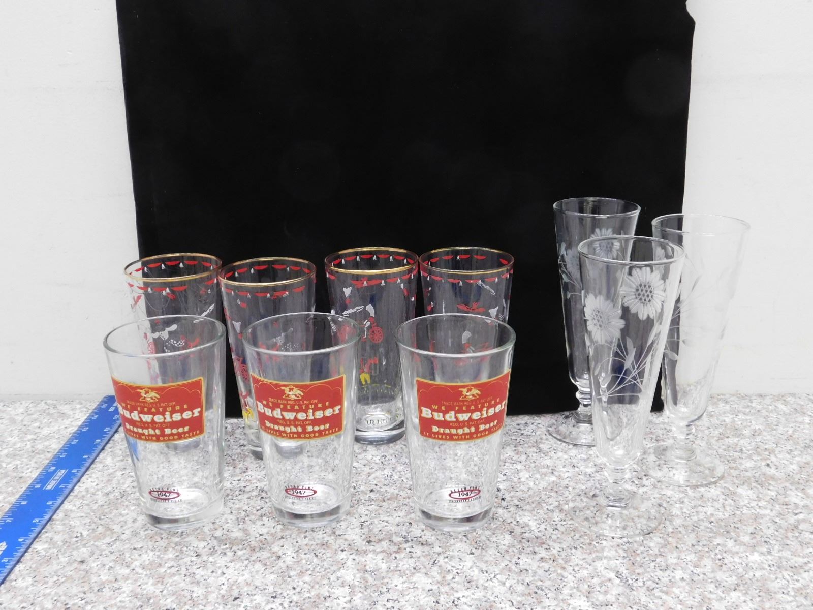 Lot of 10 Glass Cups Champagne Flutes Budweiser Beer Glasses and Circus ...
