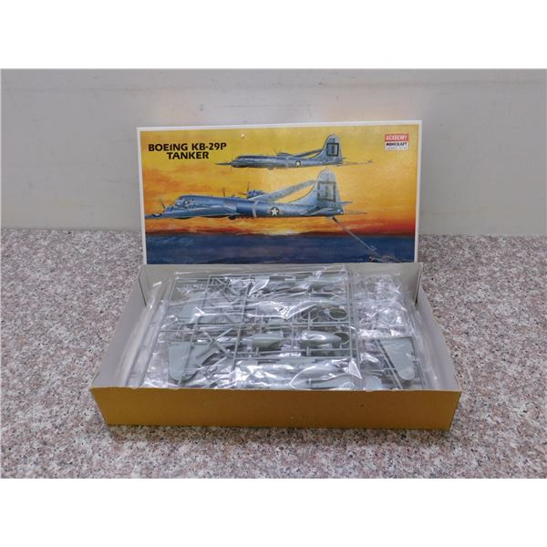 Boeing KP-29P Tanker Academy Minicraft Model Kits 1:72 Scale 2113 ...