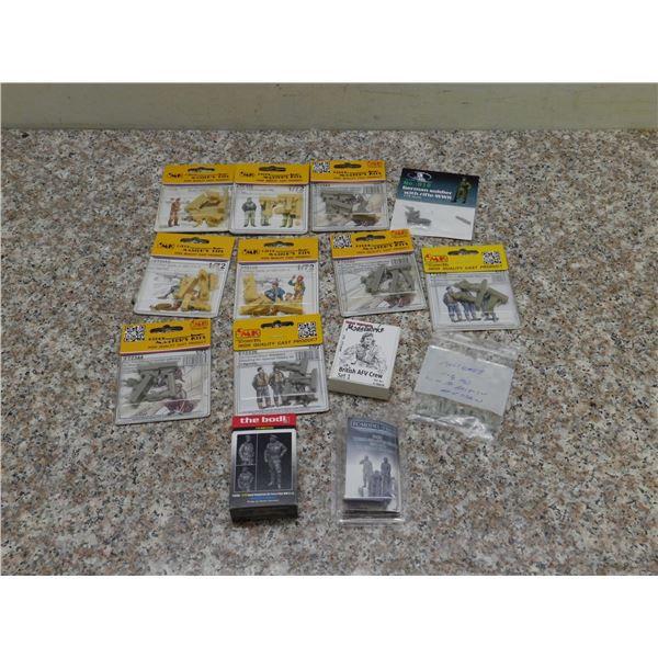 Lot of 14 Packs of Soldiers CMK Model Kit Miniatures 1:72 Scale ...