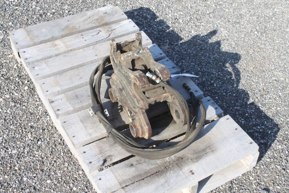 Caterpillar hydraulic QT, off Cat 3-4 ton excavator
