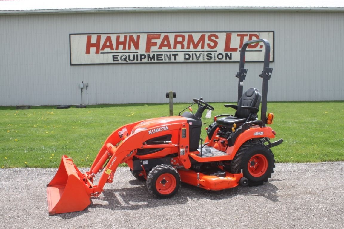 Kubota BX2370 4wd compact tractor, hydro, 54" mid mount mower deck ...