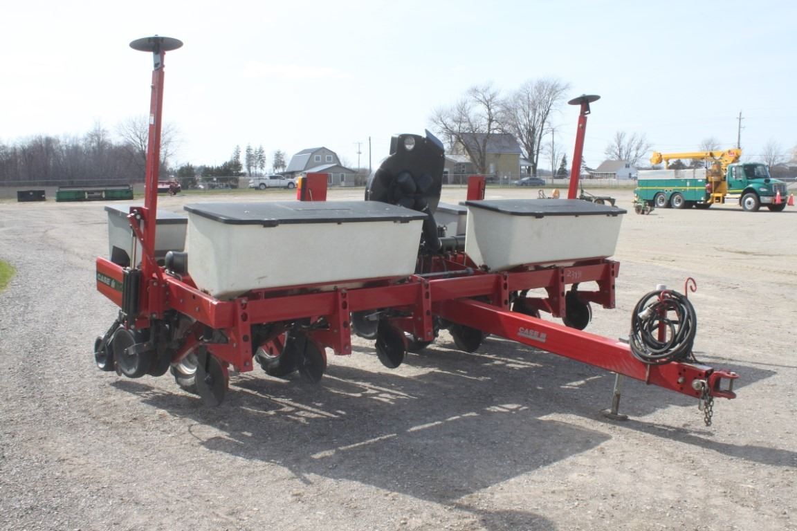Cih 1200 6 Row Corn Planter Dry Fertilizer Large Seed Boxes Pro 600 Monitor Corn And Beans Pla