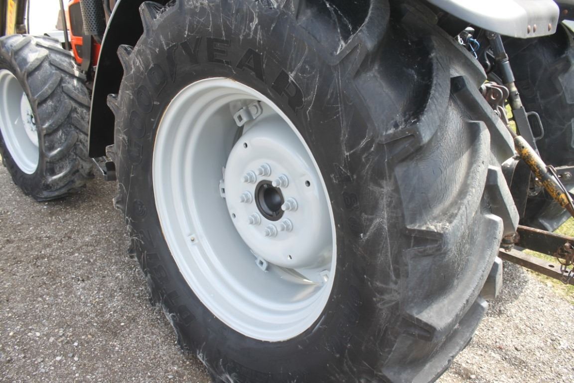 Agco GT 75 4wd tractor, cab, air, Stoll F15 SL loader, 480/70R30, 2 ...