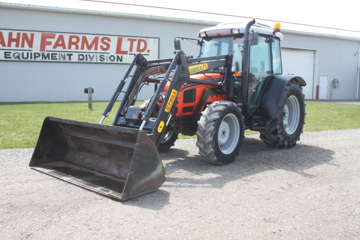 Agco GT 75 4wd tractor, cab, air, Stoll F15 SL loader, 480/70R30, 2 ...