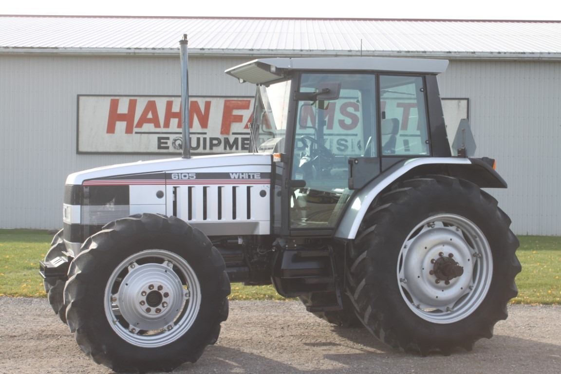 Agco White 6105 4wd tractor, cab, air, 3 remotes, 18.4x38, 1049 hours ...