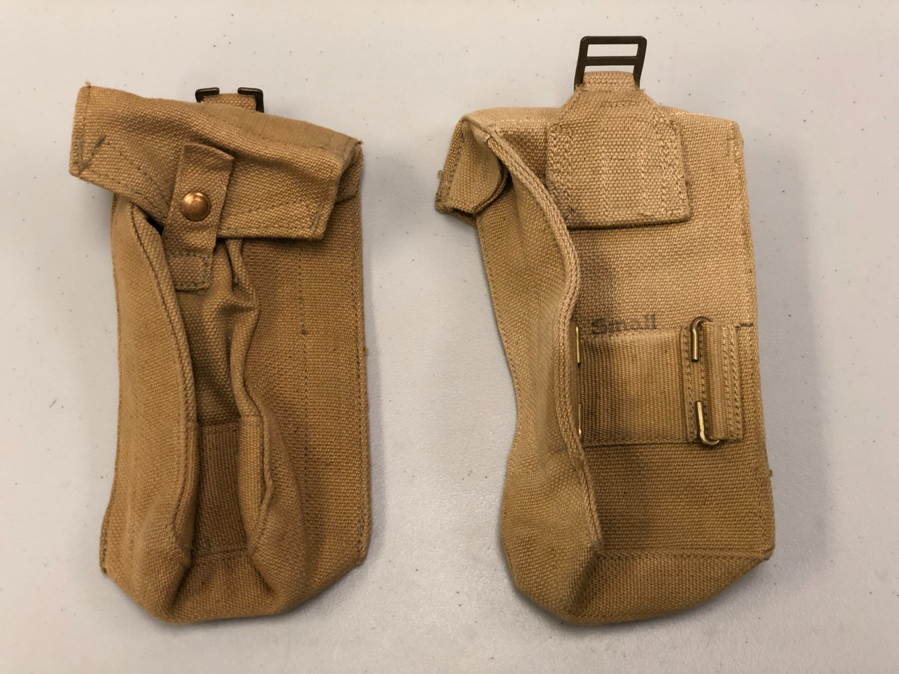 Pair of 1942 Canadian WW2 P37 ammunition universal pouches (excellent ...