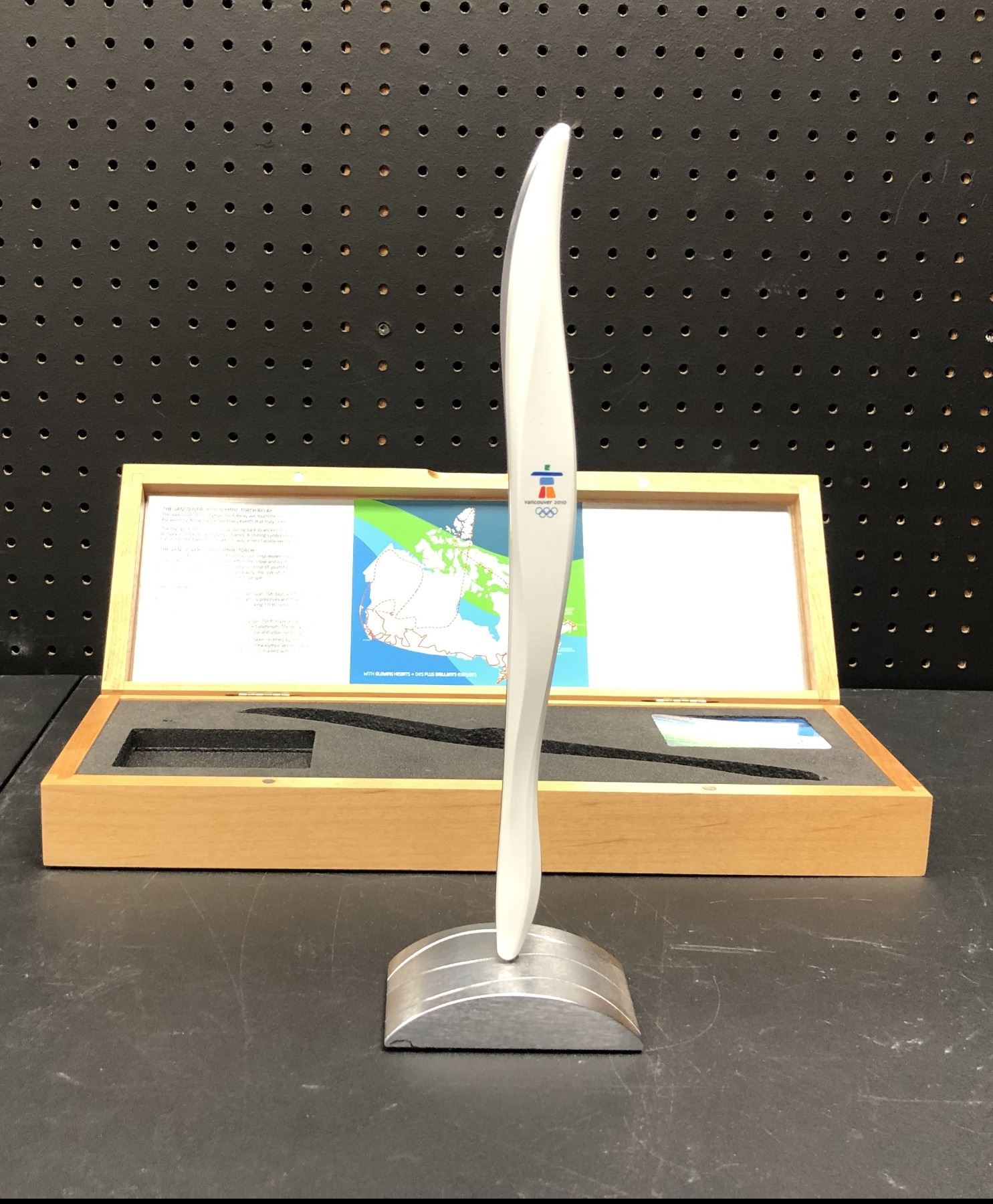 Commemorative Vancouver 2010 Olympic Torch Replica w/ COA