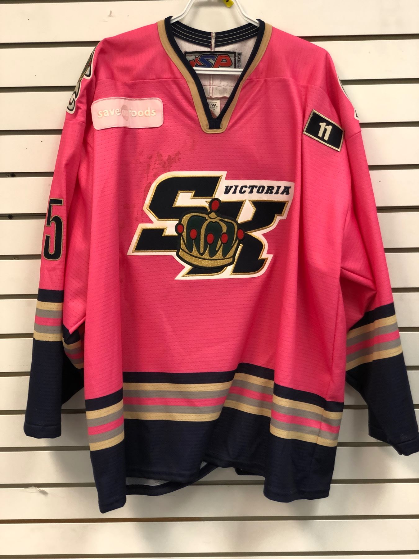 Turek Victoria Salmon Kings #55 Pink In the Rink Singed Jersey With ...