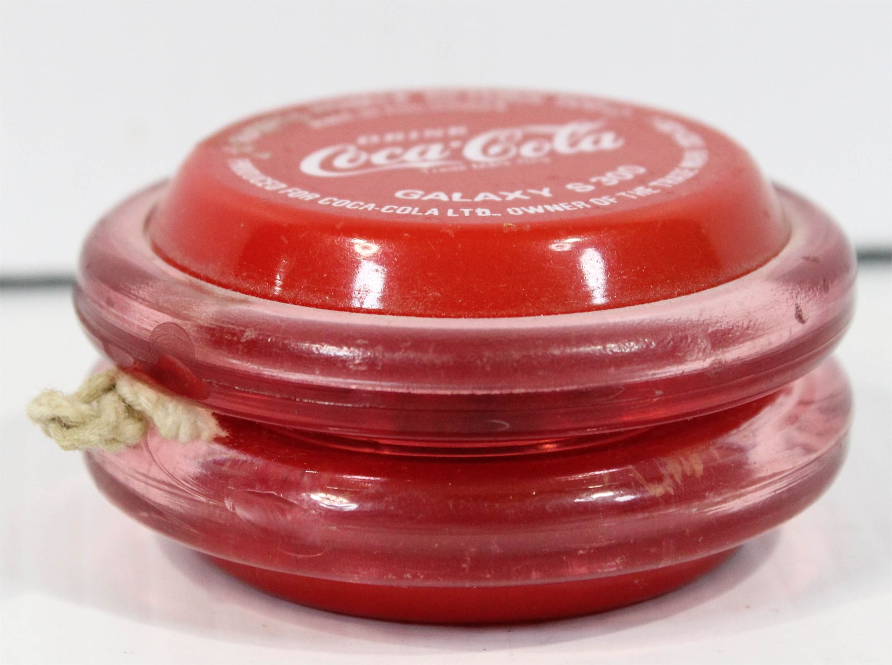 VINTAGE RUSSELL ROYALE GALAXY S300 COCA-COLA YO YO