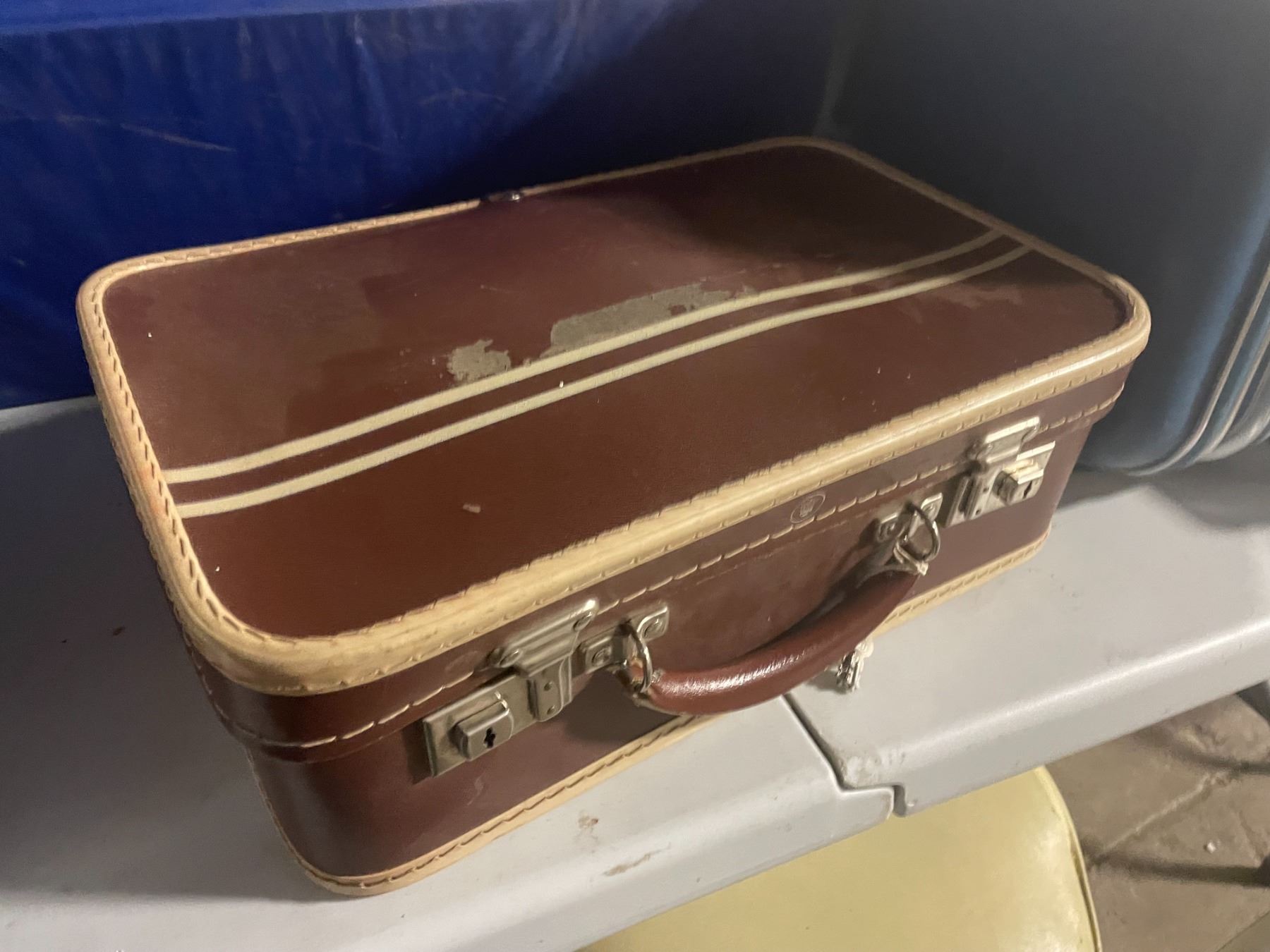 Small Vintage Suitcase full of fabric