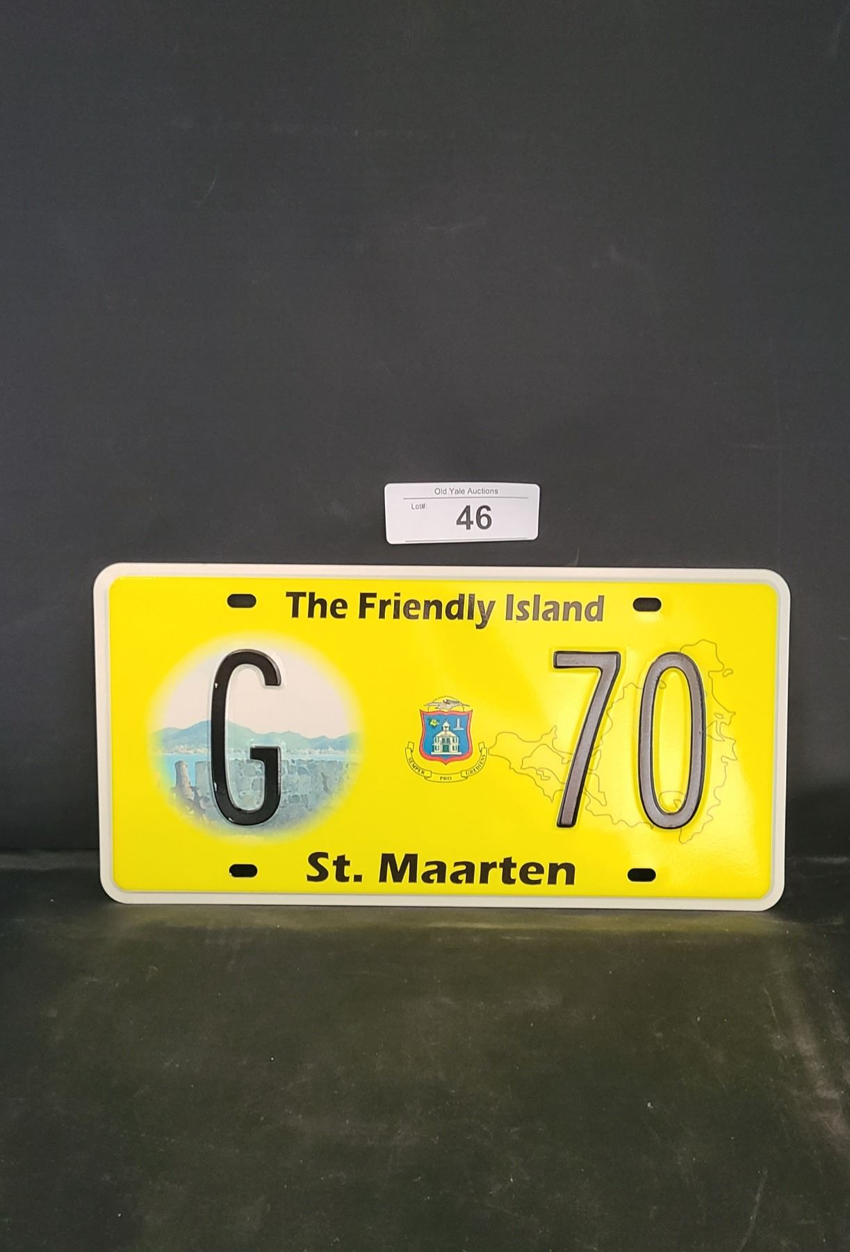 RARE ST MAARTEN LICENSE PLATE