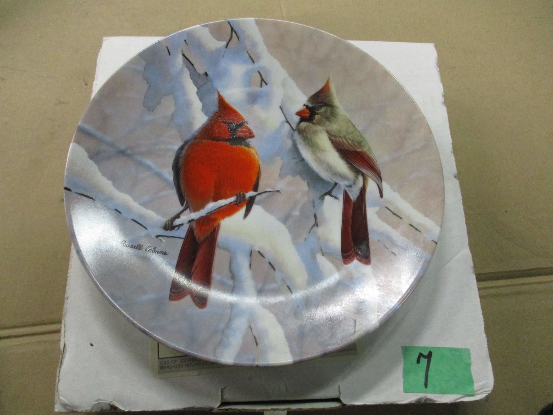 COLLECTIBLE: COLLECTOR PLATE "CARDINALS ON A SNOWY BRANCH" C/W ...