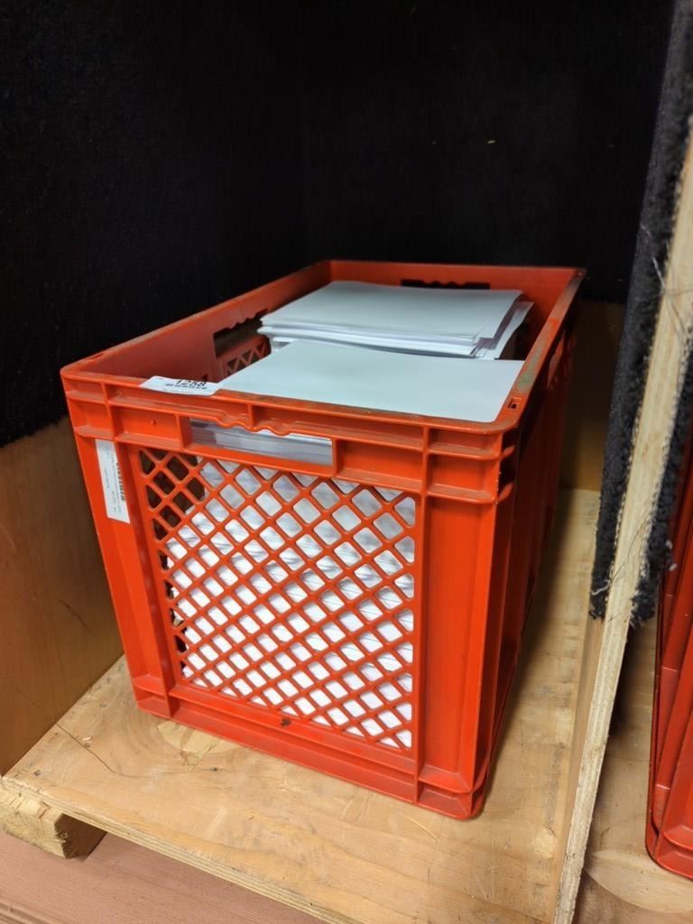 CRATE OF REINFORCED LOOSE LEAF PAPER Big Valley Auction crate-of-reinforced-loose-leaf-paper-big-valley-auction