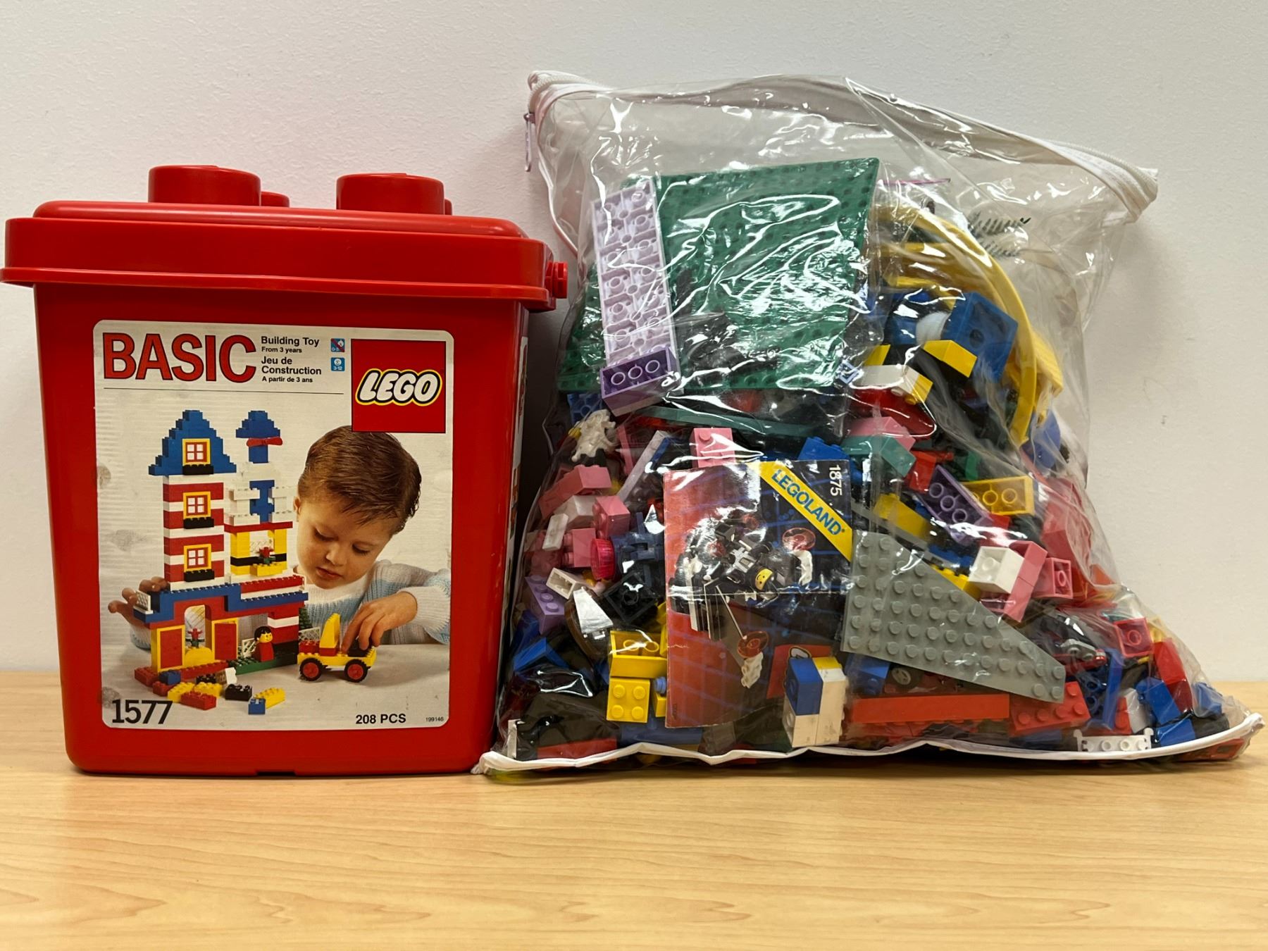 Lego - misc pieces and sets - about 6.5 LBS with containers