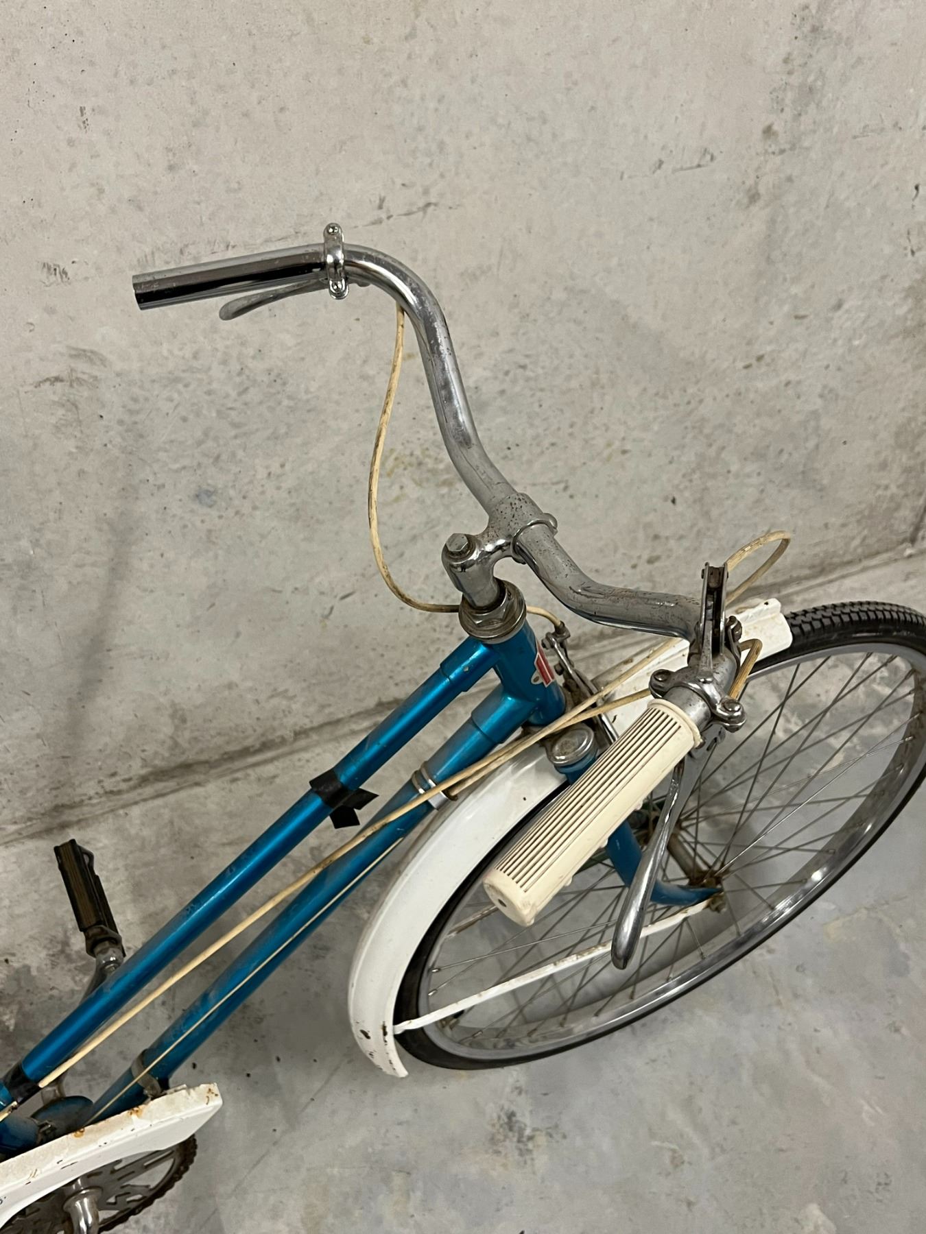 Vintage CCM Rambler 3 speed Bicycle Bike 26" tires