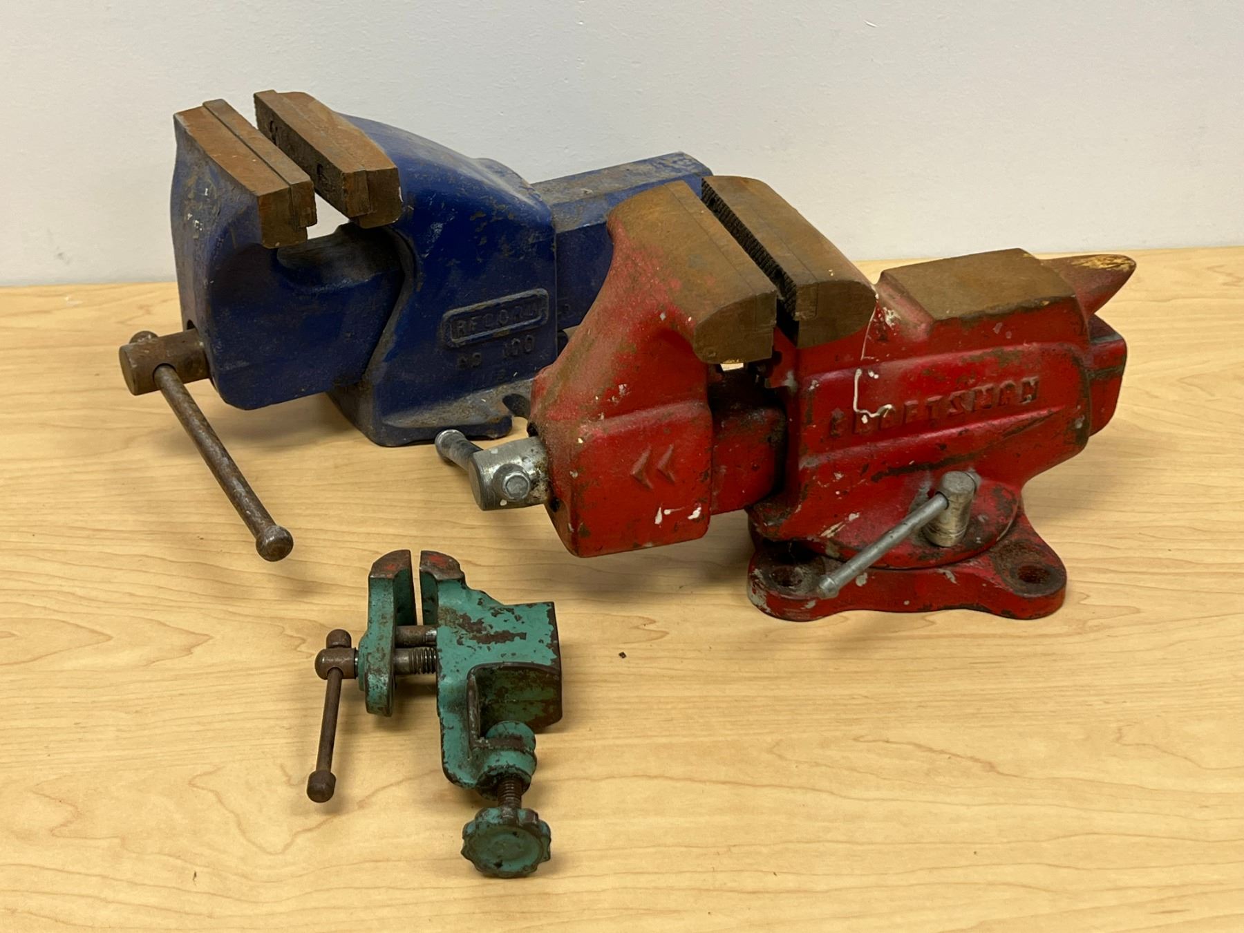 3 Vices - Record No. 100 Bench Vice / Craftsman 506-51801 Swivel base ...