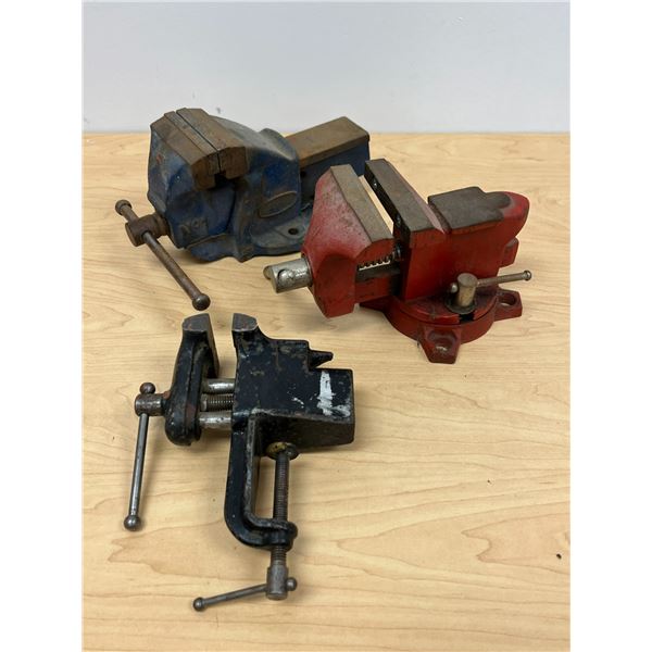 3 Vices - Blue England No. 1 / Red Swivel Base & smaller vice