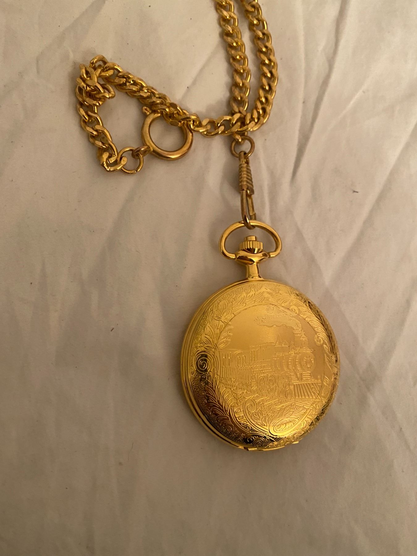 Quartz celebrity pocket watch