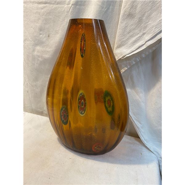 Vase aprox 15 inches tall