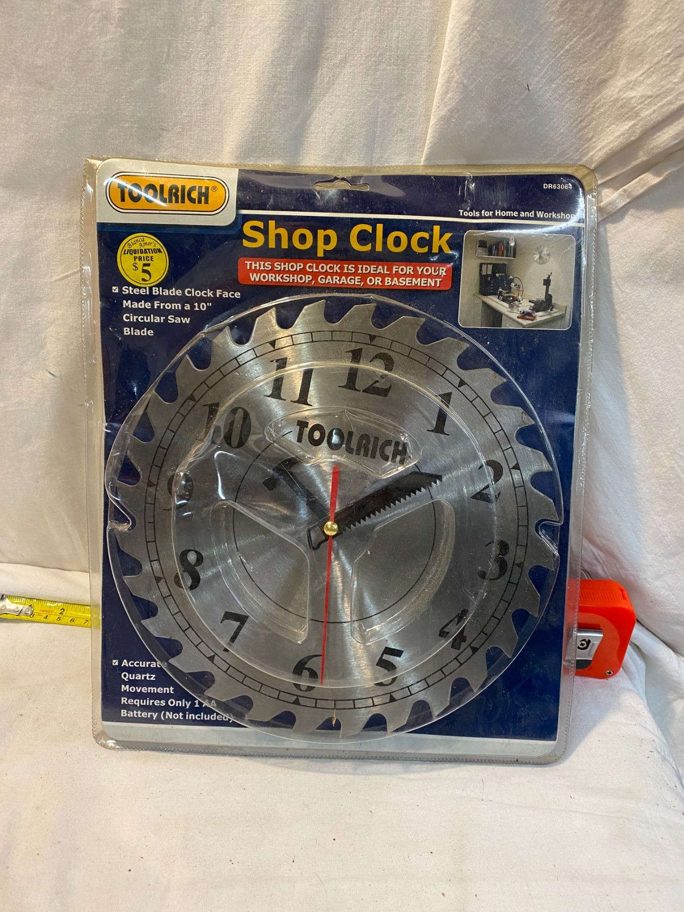 Shop clock