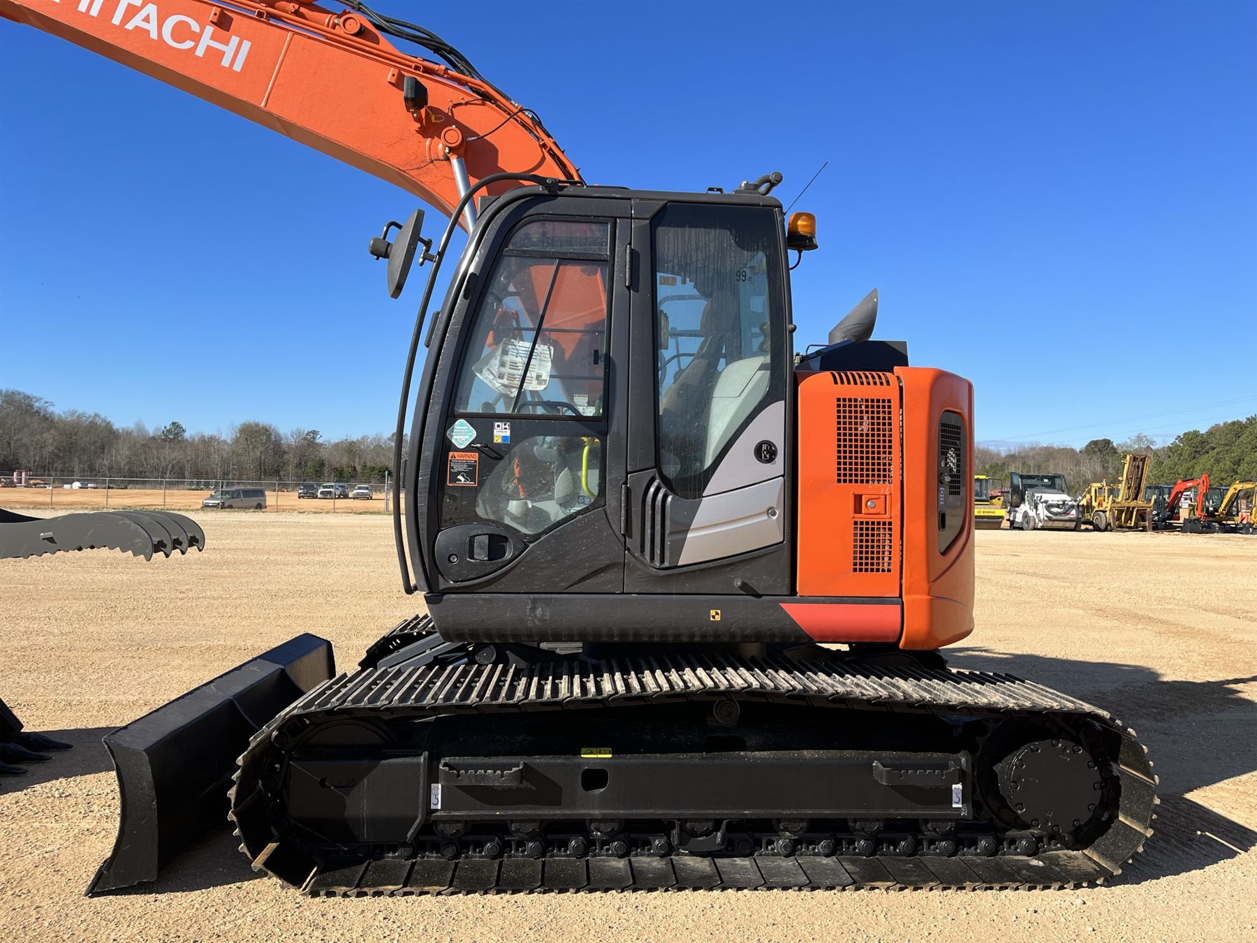 2018 HITACHI ZX135US-6 Excavator - J.M. Wood Auction Company, Inc.