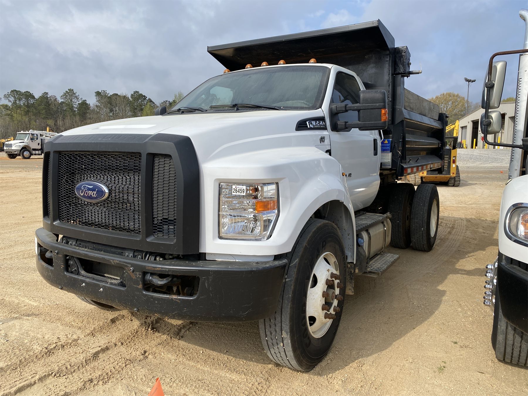 2022 FORD F750 Dump Truck